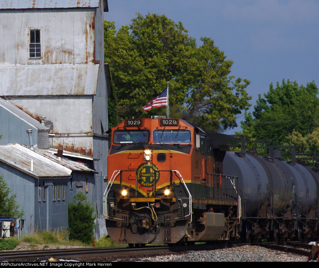 BNSF 1029 West